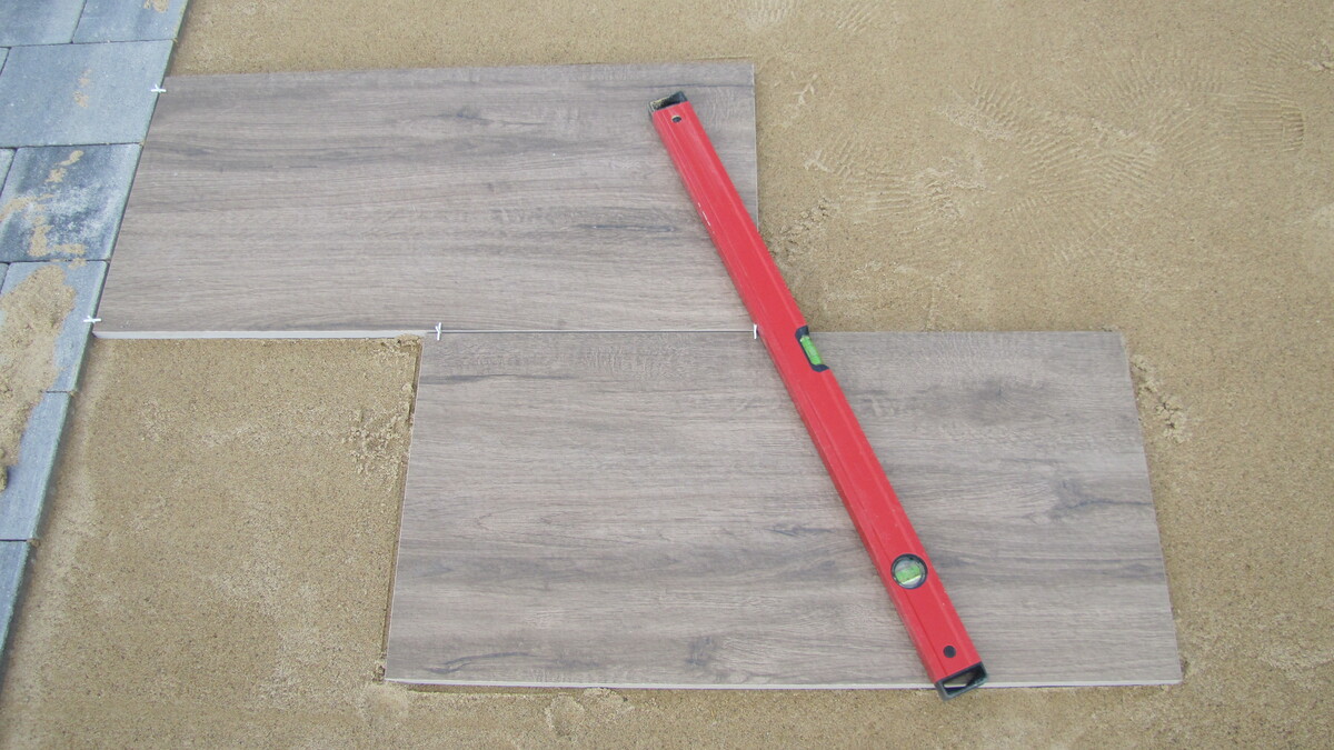 Ranking płyt tarasowych 2025 – na co zwrócić uwagę przed zakupem ...